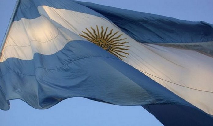 Es el Día de la Bandera | La Trocha - Estación de noticias